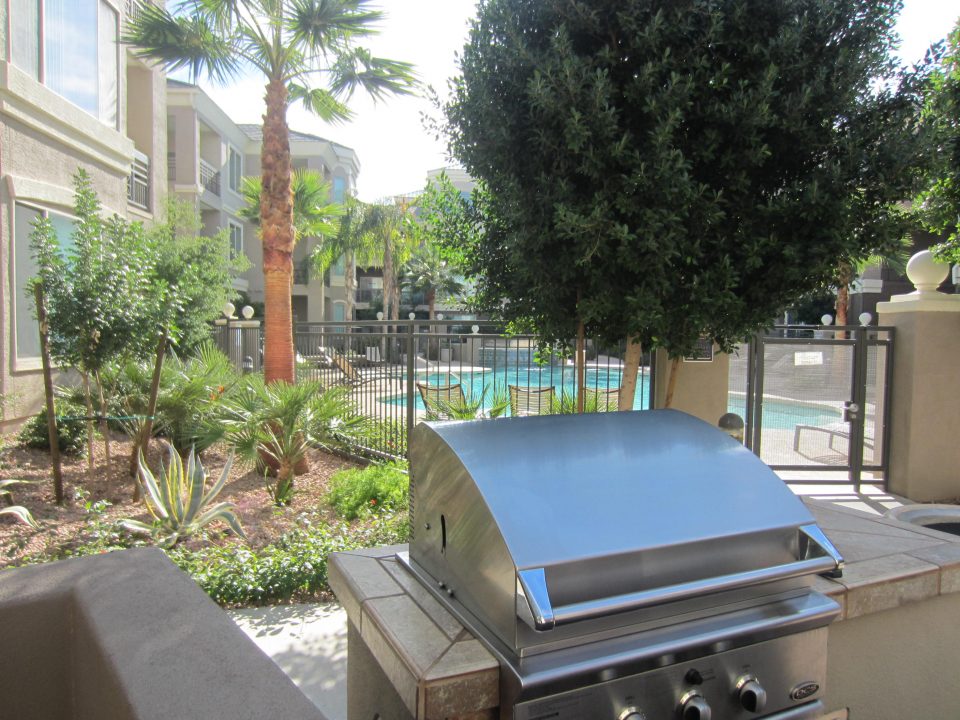 435 W Rio Salado - Regatta Pointe Condo - Tempe Real Estate Agent ...